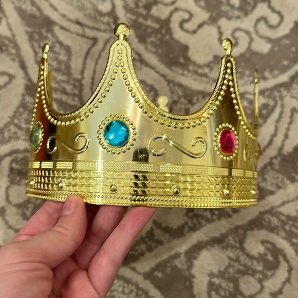 Accessories | Plastic Crown | Poshmark